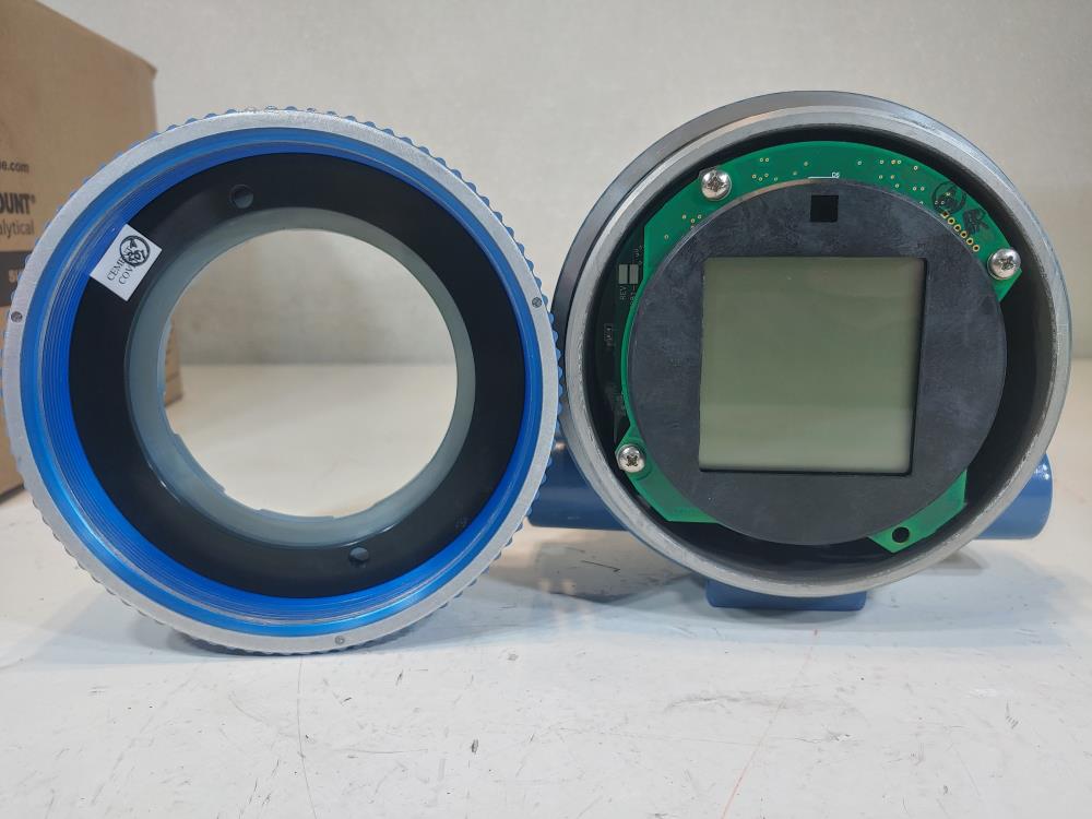 Rosemount Analytical Two-Wire Transmitter 5081-T-HT w/ Remote