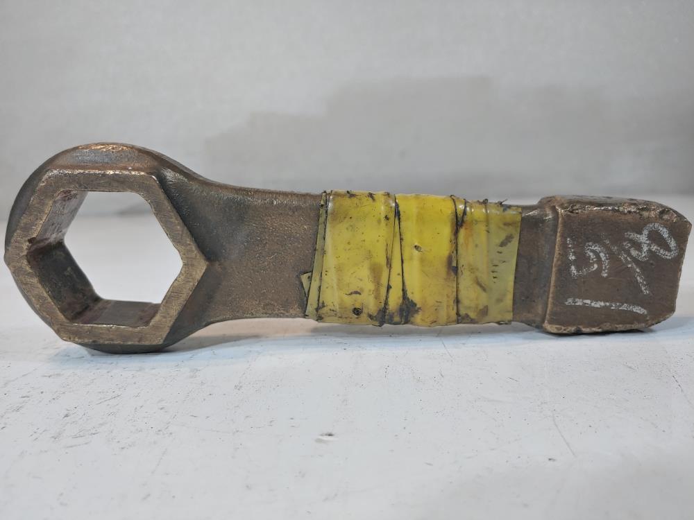 Ampco 1-5/8" Aluminum/Bronze 6-Point Striking Wrench Model WS-1810