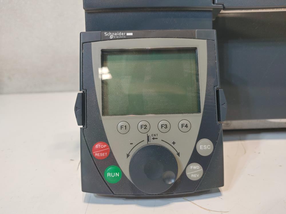 Schneider Altivar 61 Variable Speed Drive ATV61HD11M3X
