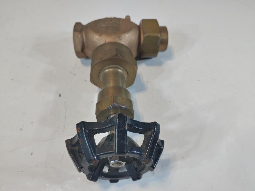 Strahman V-14U 3/4" NPT Soft Seal Piston Steam Valve w/ Black Handle