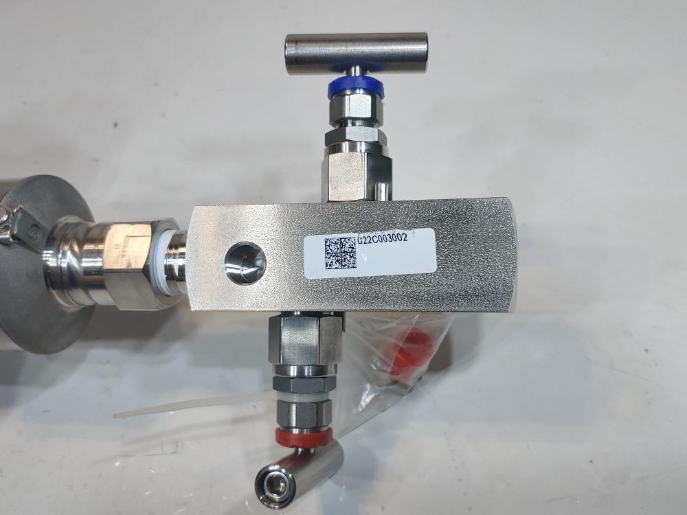 Rosemount 3051S1TG Pressure Transmitter w/ Manifold R306ET22BA11