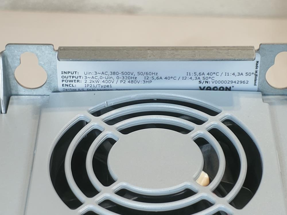 Danfoss Vacon 100 Series AC Drive VACON0100-3L-0005-5-R02