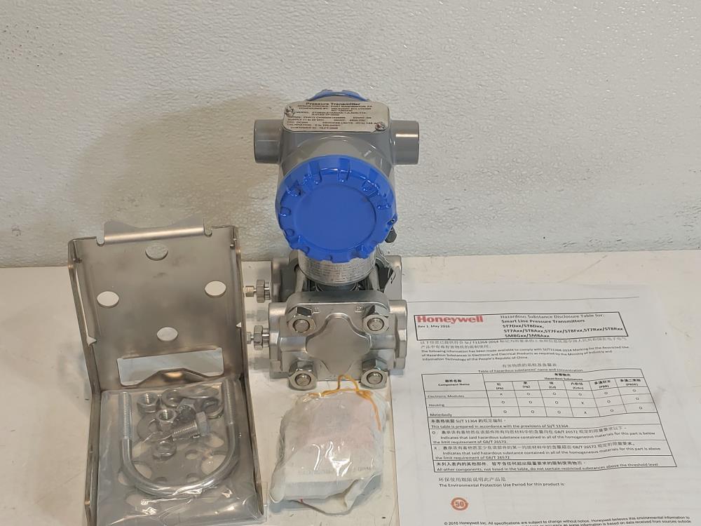 Honeywell STD820 SmartLine Differential Pressure Transmitter STD820 ...