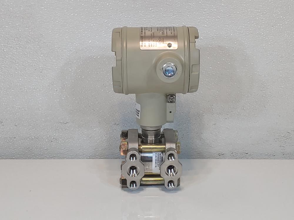 Honeywell ST3000 Smart Pressure Transmitter STD110-E1H-00000