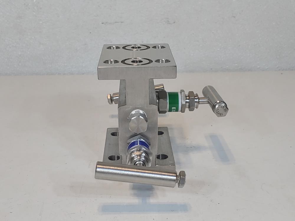 Rosemount 0304RT32F1X Conventional Manifold