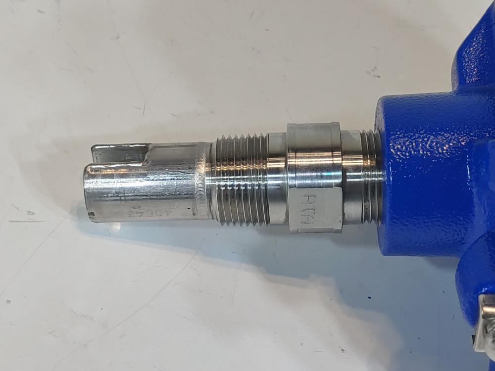 Magnetrol Level Switch Model#: 910-P1A0-001