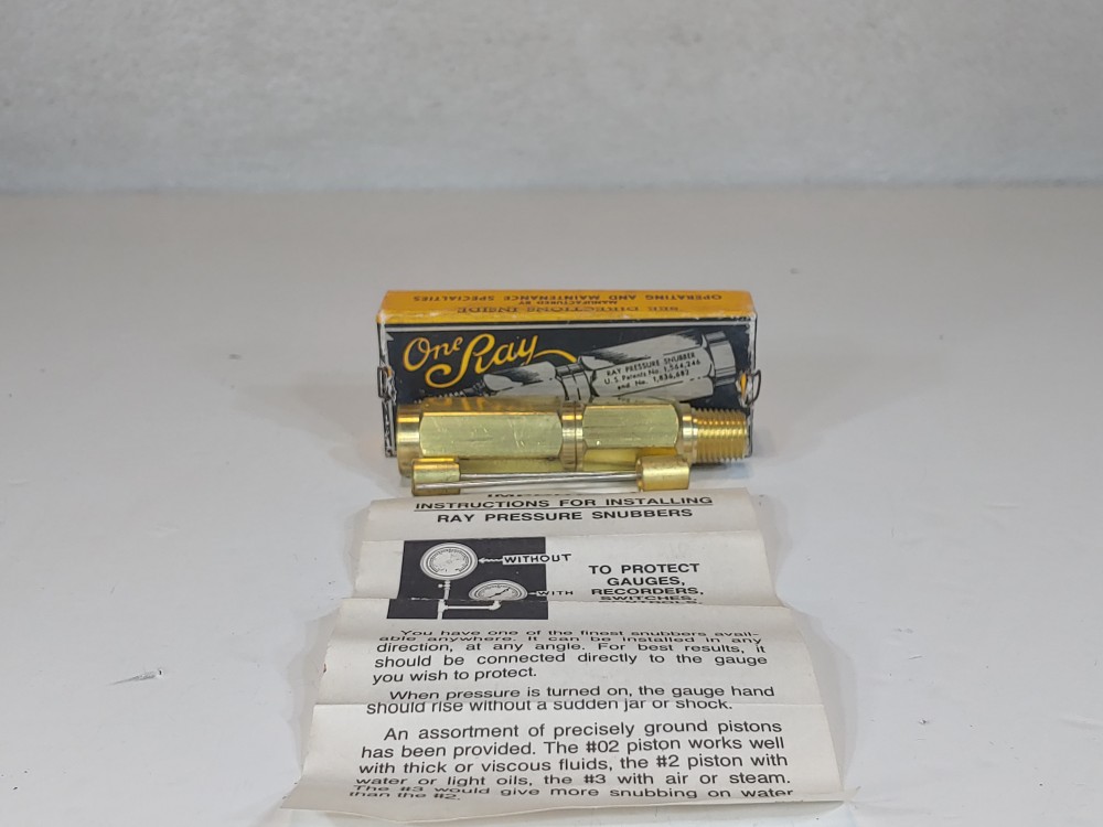 Lot of (3) One Ray 1/4” Pipe Brass Pressure Snubber 010B