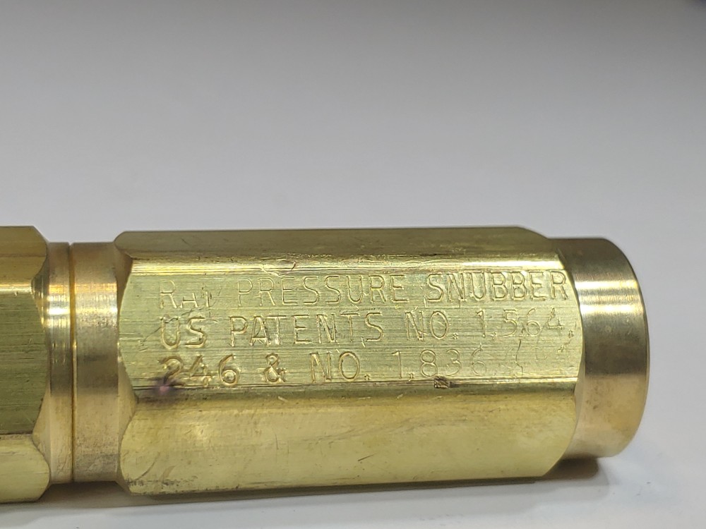 Lot of (3) One Ray 1/4” Pipe Brass Pressure Snubber 010B