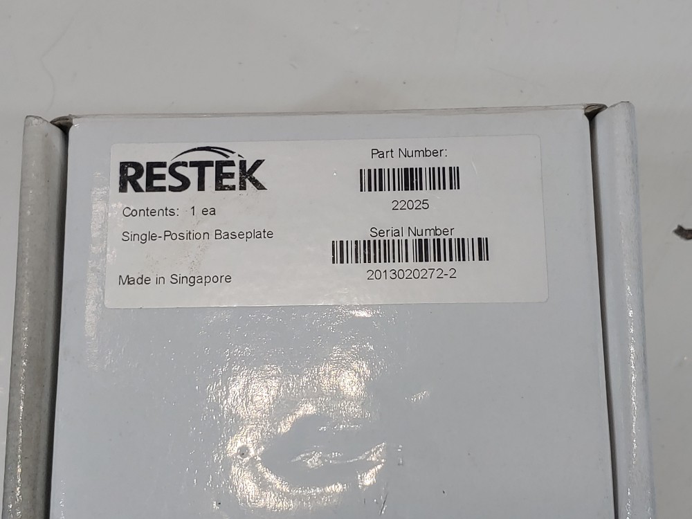 Restek 22025 Single Position Baseplate for One-SGT Cartridge Filter