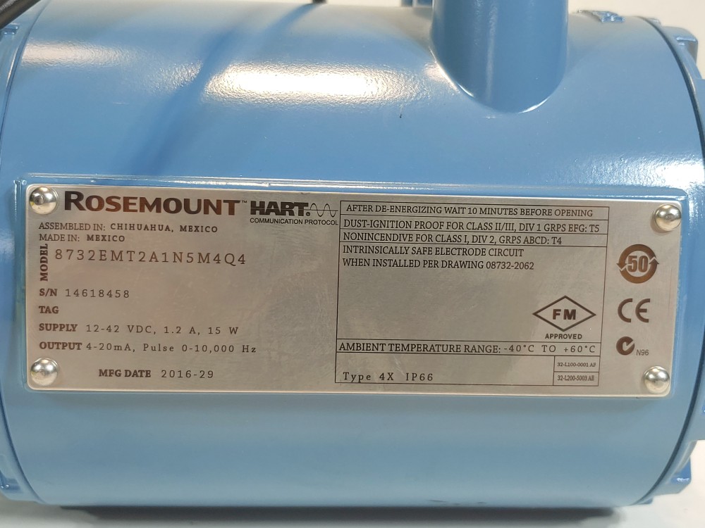Rosemount 8732E Field Mount Magnetic Flow Meter Transmitter