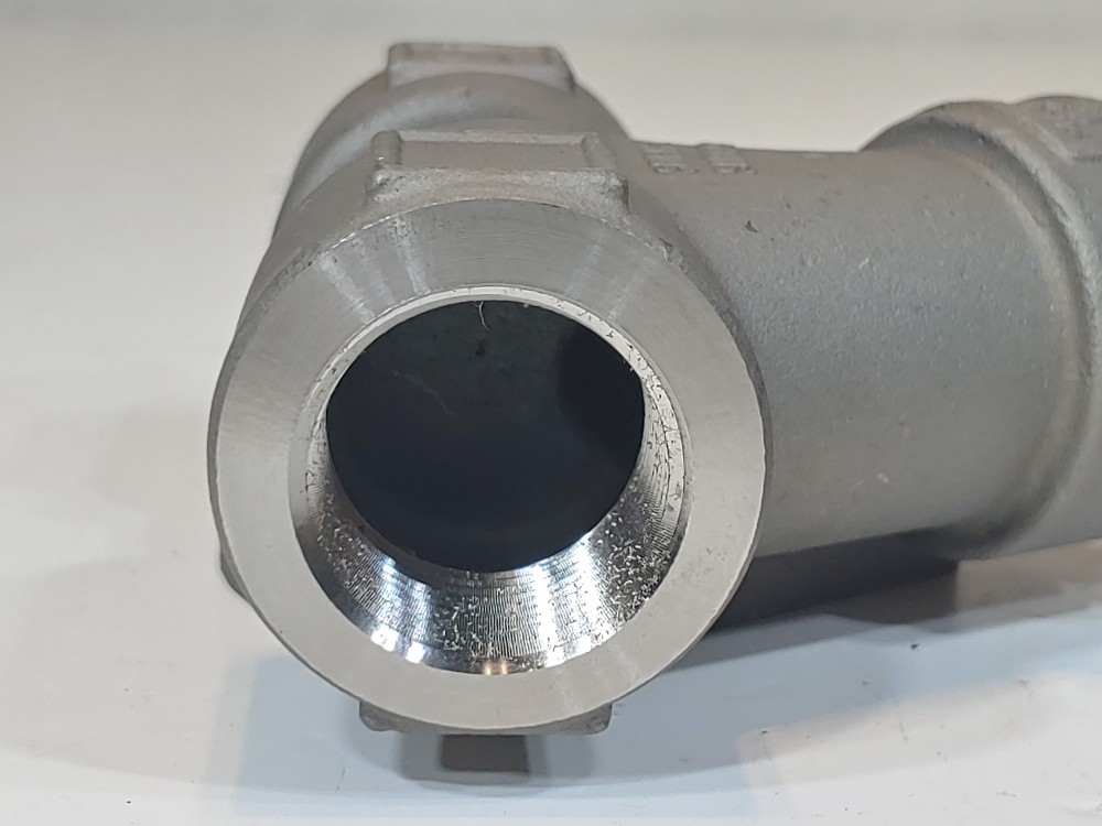 Spirax Sarco 3/4" NPT SS Strainer w/ Blowdown 67986