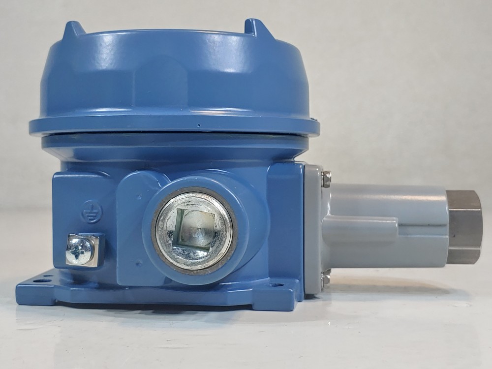 United Electric J120-191 Pressure Switch 10 To 100 PSI