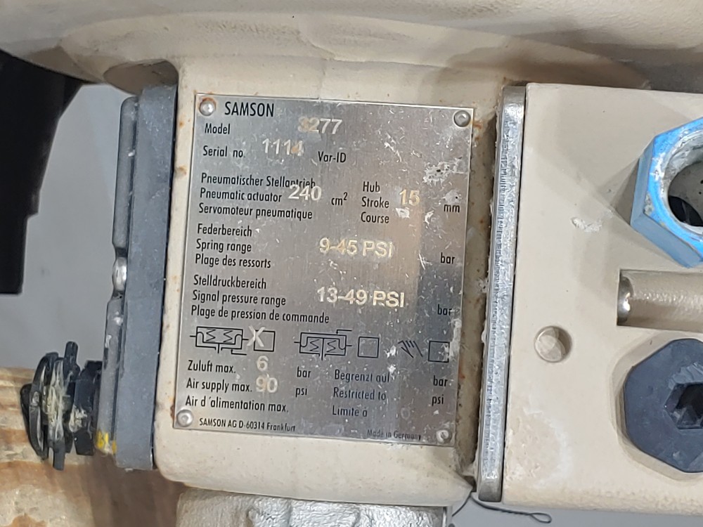 Samson 1-1/2" CL 150# CF8M 3277 Control Valve w/ 3730-3 Positioner