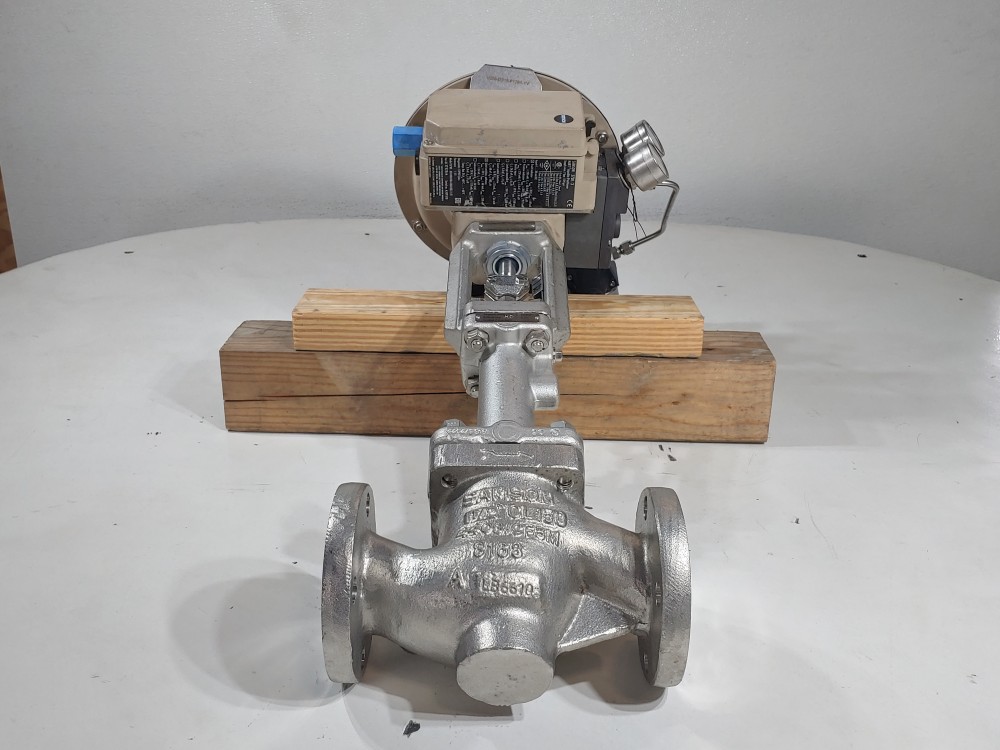 Samson 1-1/2" CL 150# CF8M 3277 Control Valve w/ 3730-3 Positioner