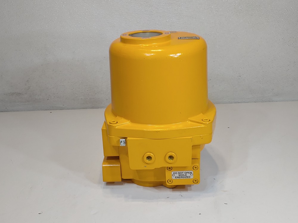 EL-O-MATIC Type EL100 Electric Actuator 1/2" NPT