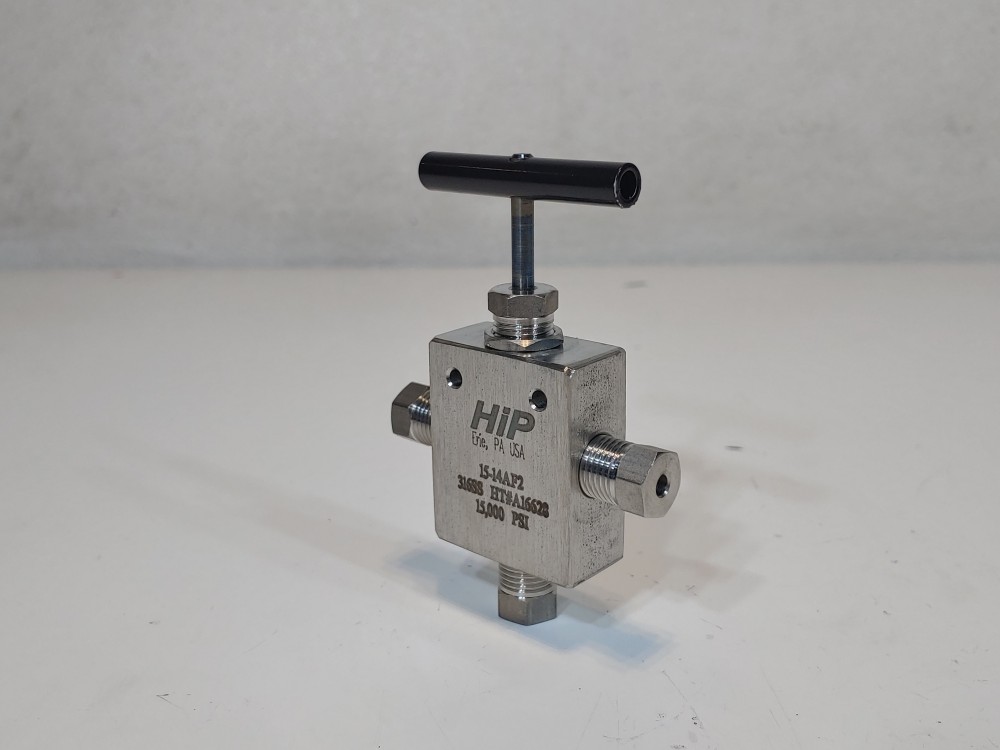 HIP 316SS 3-Way Taper Seal Needle Valve Type: 15-14AF2