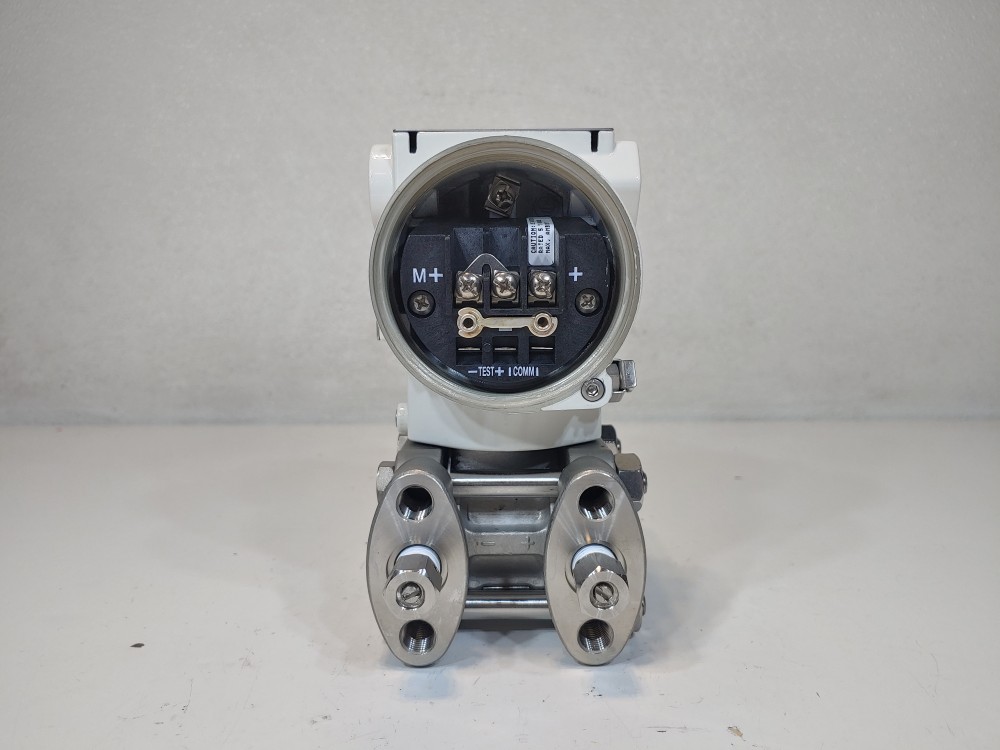 ABB 600T EN Series Pressure HART Transmitter 611EDC2H6A0G8111