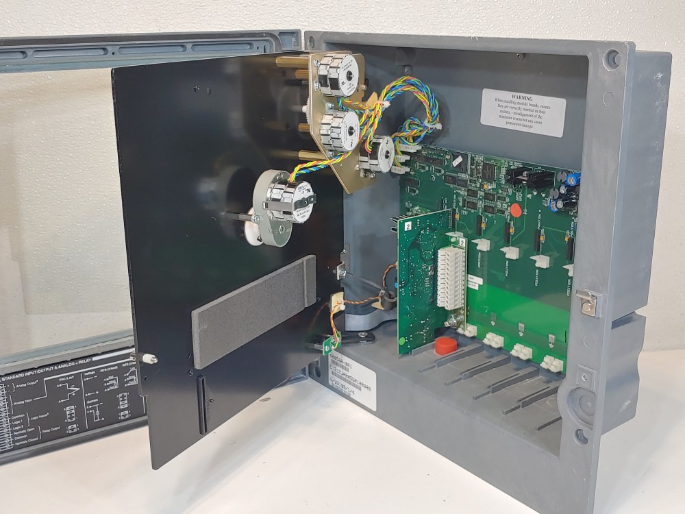 ABB C1312JA00GG01000000 Commander Advanced Circular Chart Recorder