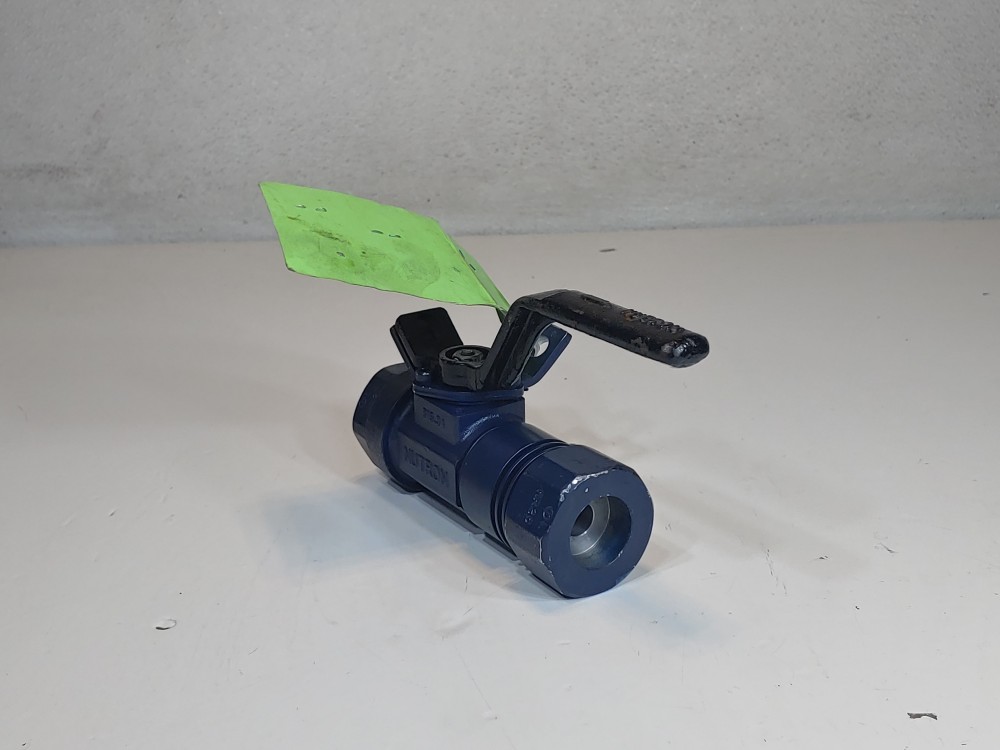 Nutron 3/4"Thrd X SW 3000 WOG SS/P LF2/NACE Ball Valve