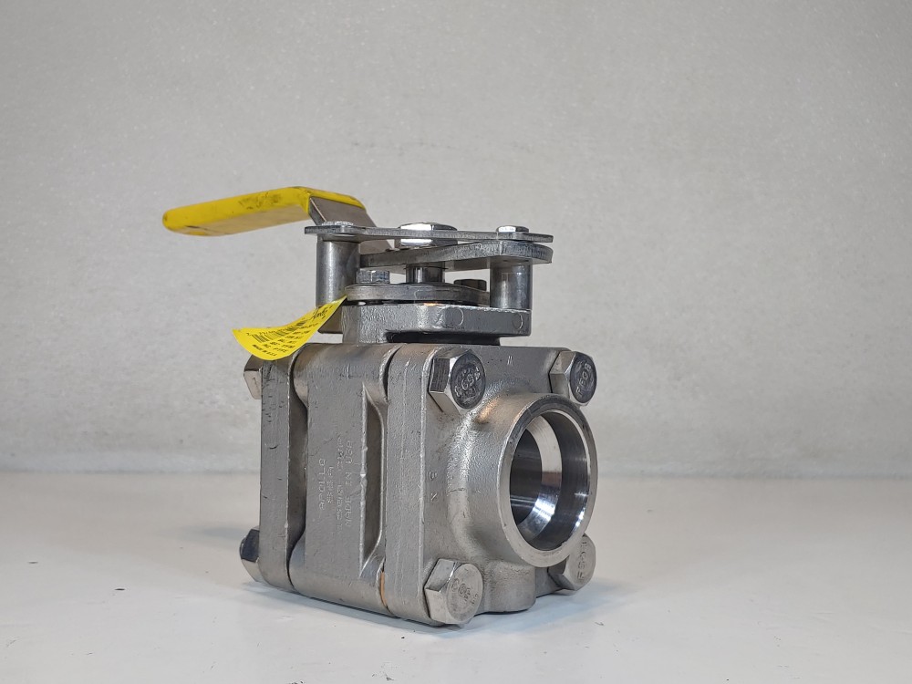 Apollo 1-1/2" 1500 CWP SW CF8M FP 3-PC Ball Valve Model#: 86A-207-01