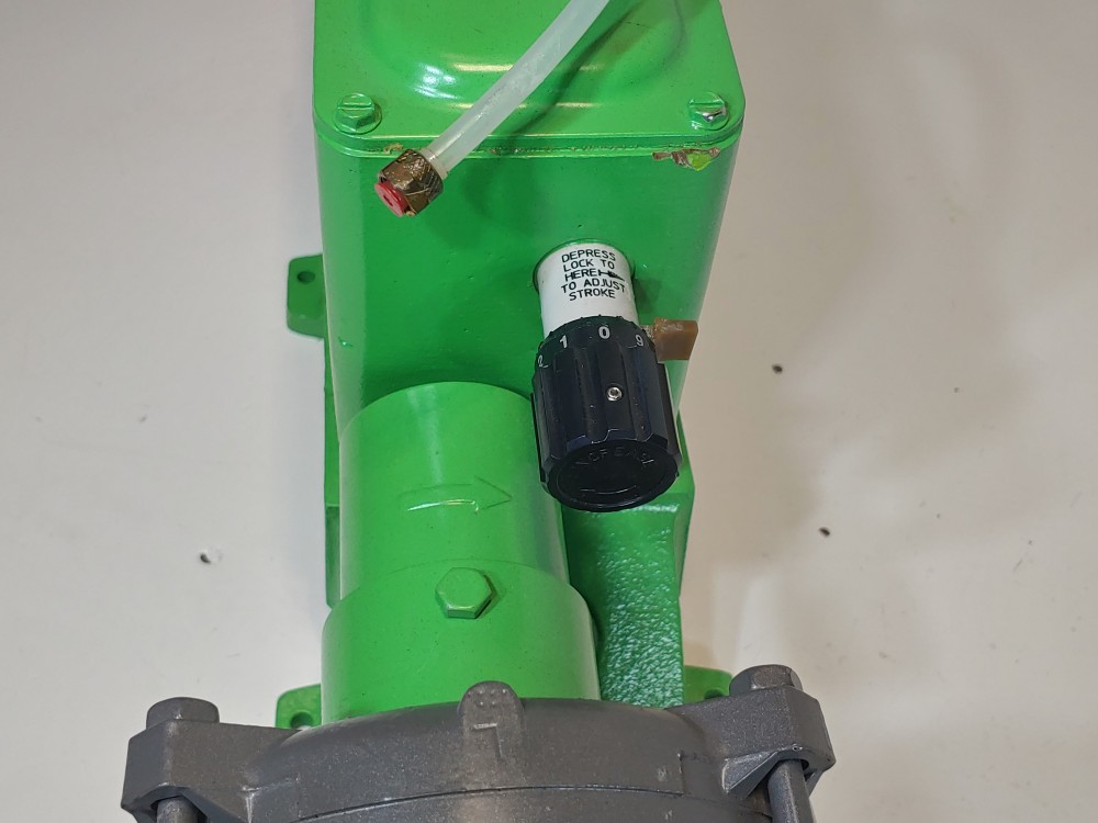 Pulsafeeder Pulsa 680-S-E Diaphragm Metering Pump