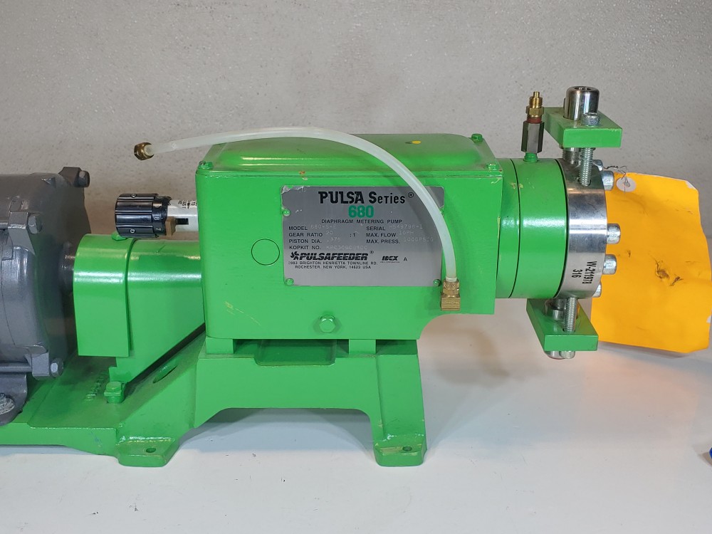 Pulsafeeder Pulsa 680-S-E Diaphragm Metering Pump