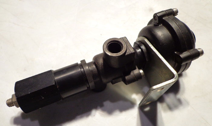 AMOT CONTROLS 3-WAY VALVE 4057D029E1