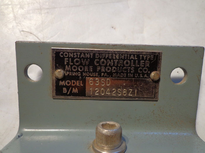 MOORE CONSTANT DIFFERENTIAL TYPE FLOW CONTROLLER - 63SD