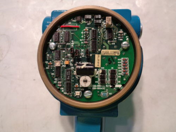 KAY-RAY/SENSALL ZIRCON LEVEL SENSING SYSTEM