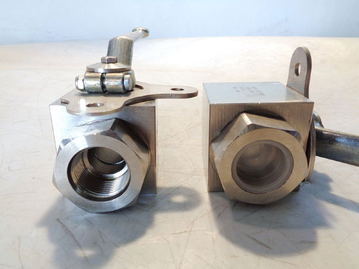 LOT OF (2) ANCHOR FLUID POWER 2-WAY BALL VALVE 1" OR 3/4"