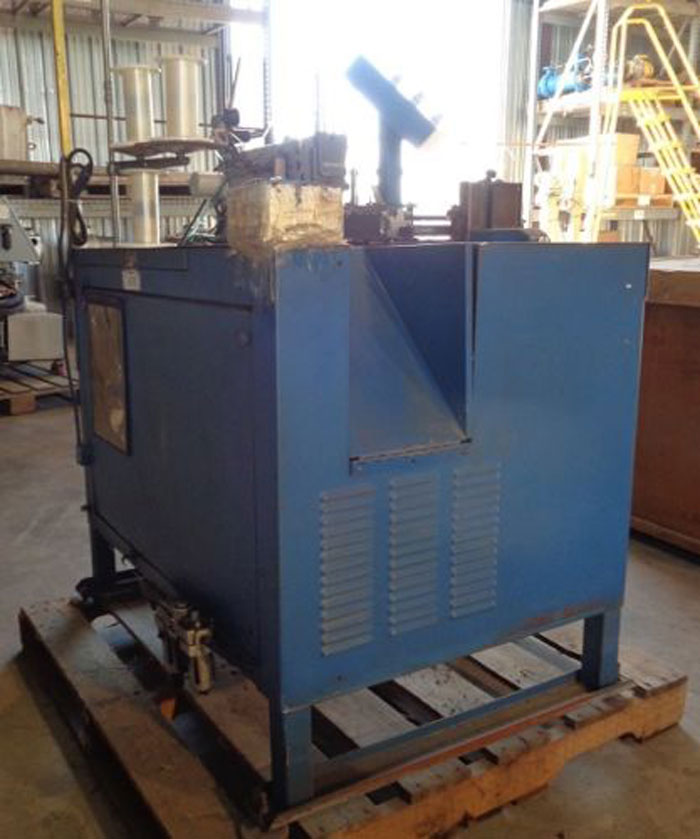 B&B MANUFACTURING INC VERTI-SEW w/ MITSUBISHI SEWING MACHINE