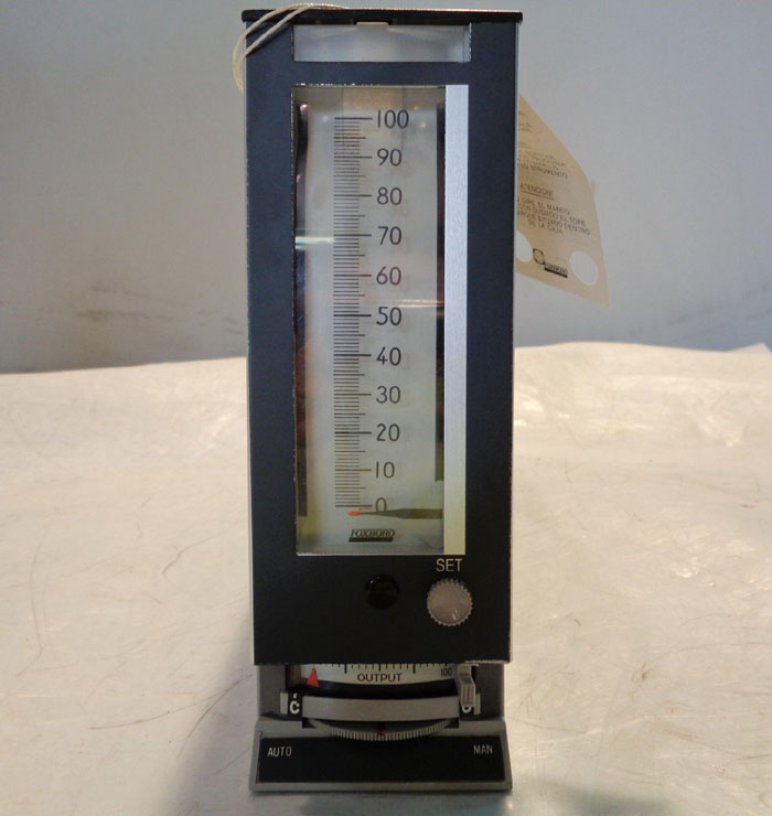 FOXBORO ANALOG CONTROL DISPLAY STATION SPEC 200, 230SM-T