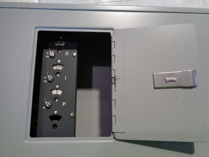 FOXBORO ANALOG CONTROL DISPLAY STATION SPEC 200, 230SM-T