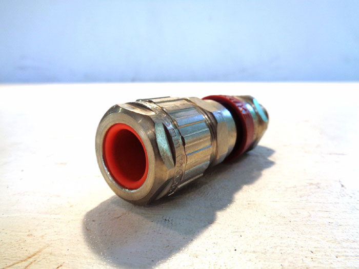 LOT OF (4) HAWKE CABLE GLANDS, 1/2" NPT, TYPE 711, SIZE "A"