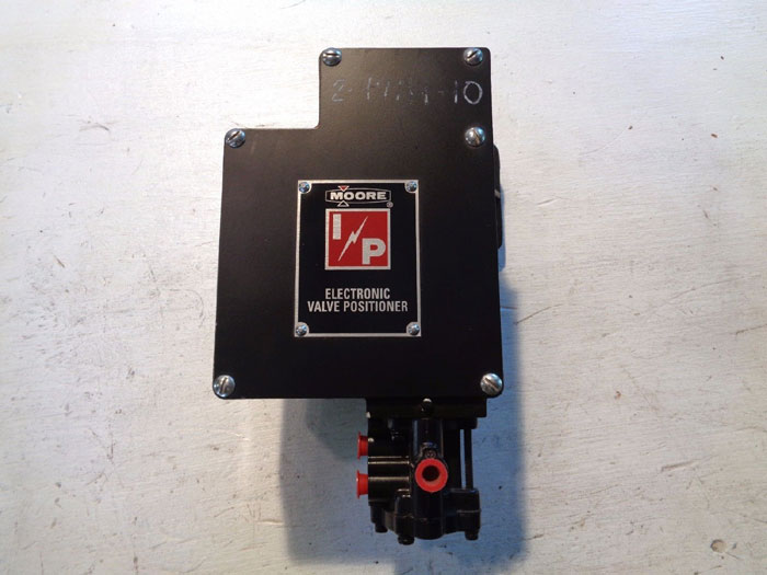 MOORE I/P ELECTRONIC VALVE POSITIONER 750E132NNSNF