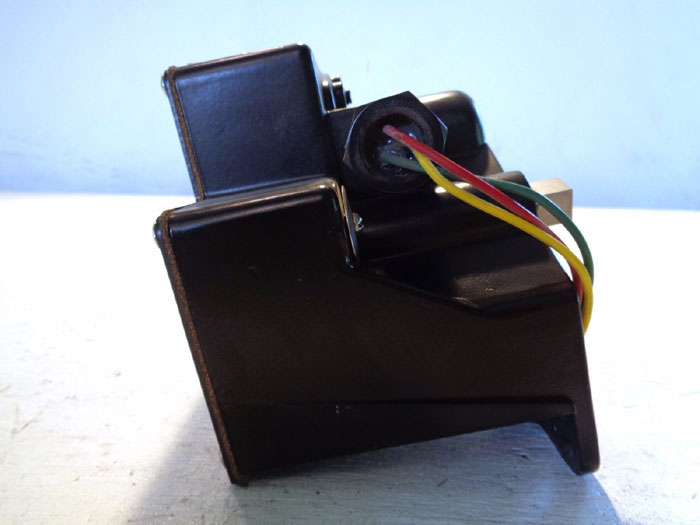 MOORE I/P ELECTRONIC VALVE POSITIONER 750E132NNSNF