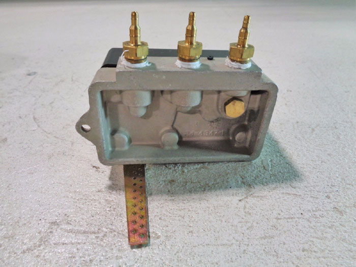 JOHNSON CONTROLS PILOT POSITIONER V-9502-601