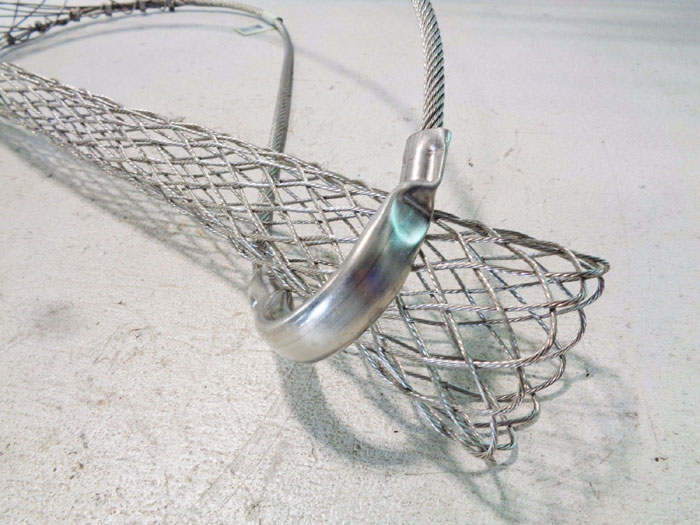 LOT OF (2) HUBBELL GENUINE KELLEMS GRIP 02201024