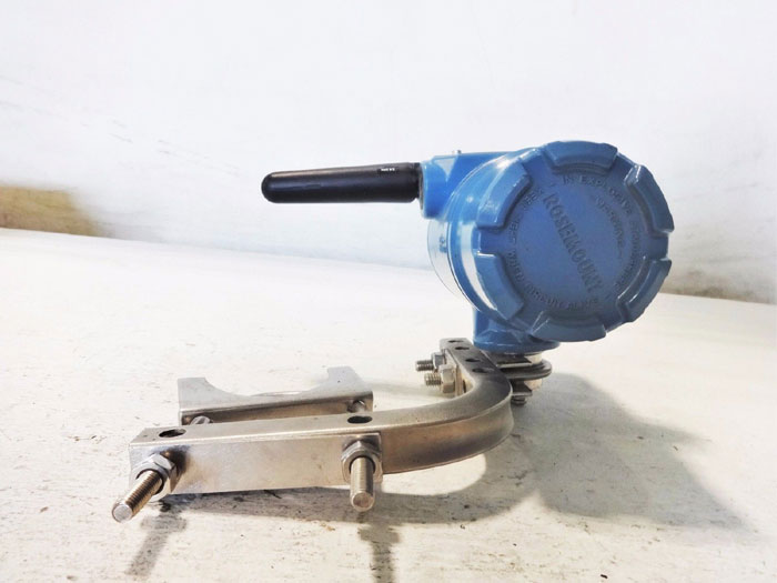 ROSEMOUNT WIRELESS HART DISCRETE TRANSMITTER 702DX22D1I5WA3WK1M5B4