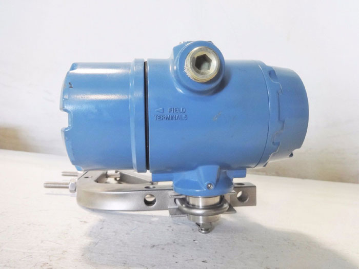 ROSEMOUNT WIRELESS HART DISCRETE TRANSMITTER 702DX22D1I5WA3WK1M5B4