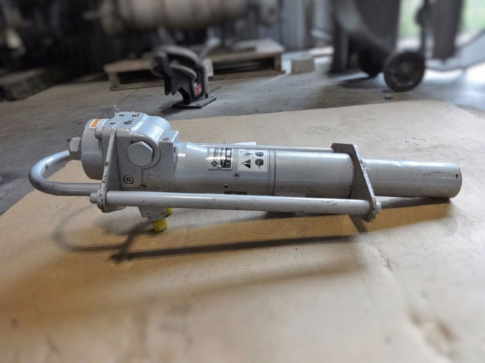 GREENLEE UTILITY GROUND ROD DRIVER - TYPE HRD-1