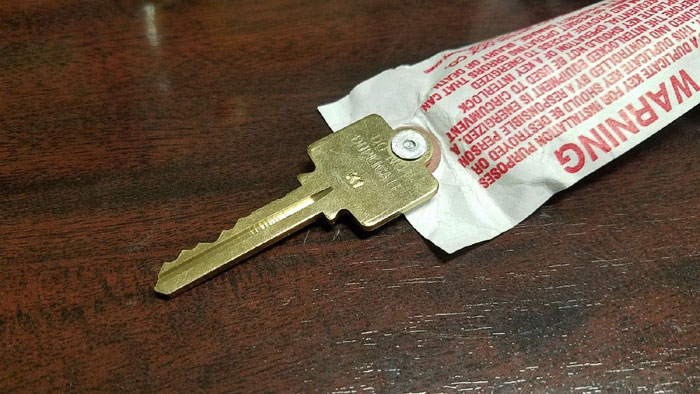 KIRK KEY TYPE F FLAT MOUNTED STANDARD DUTY BOLT INTERLOCK W/ 3/4" BOLT ...