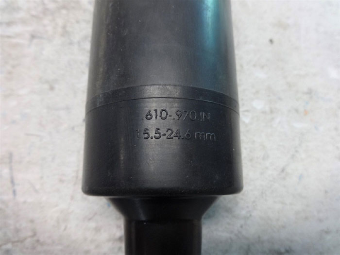 LOT - COOPER LOADBREAK BUSHING WELL INSERT LBI215 W/ DEADBREAK CONN & ADAPT