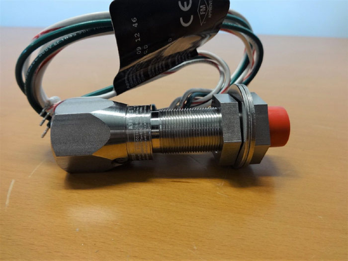 STONEL HAWKEYE SOLID STATE PROXIMITY SENSOR HK3077SR