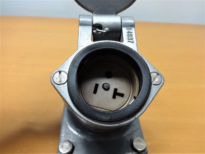 KILLARK 20 AMP U-GROUND RECEPTACLE UGRB2-20231