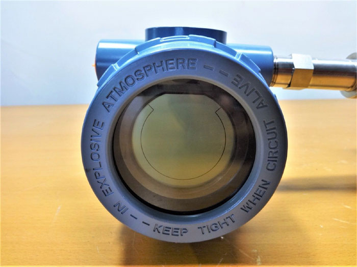 ROSEMOUNT 3144P TEMPERATURE TRANSMITTER 3144PD1A2E5M5XA W/ 1.5" 300 ...