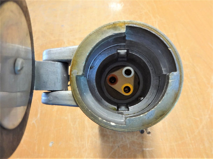 KILLARK RECEPTACLE PLUG KRAJT-2303 W/ ELECTROLET AJT-2