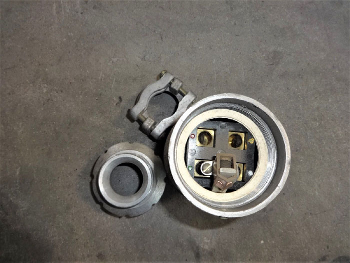 KILLARK WP-1004E4567 PIN & SLEEVE RECEPTACLE PLUG 600V, 100A, 3W, 4P