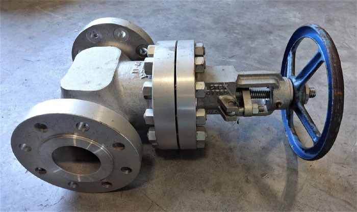 TY GATE VALVE 4" 600# RF CF8M