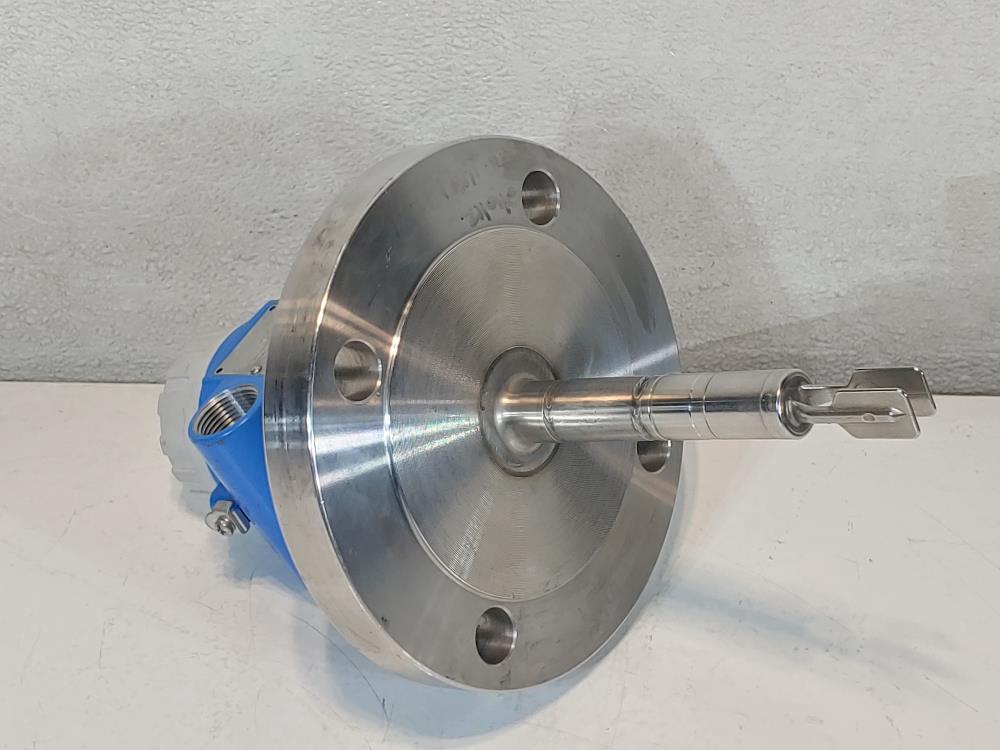 Endress Hauser Liquiphant M Point Level Limit Switch FTL51-RAL2CB1E5A (6")